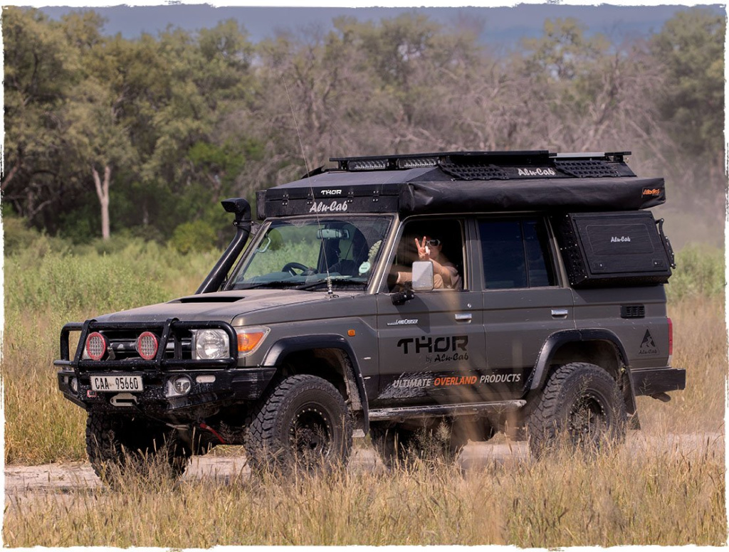 Alu-Cab Zvedací střecha Thor pro Land Cruiser 76 | Shop4x4.cz