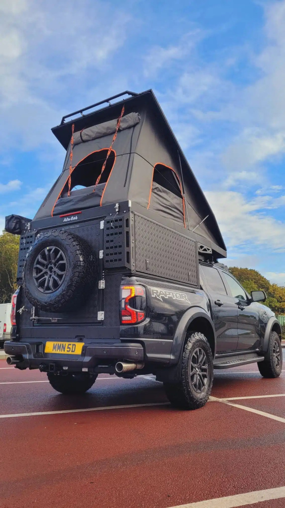 Alu-Cab Canopy Camper Double Cab | Shop4x4.cz